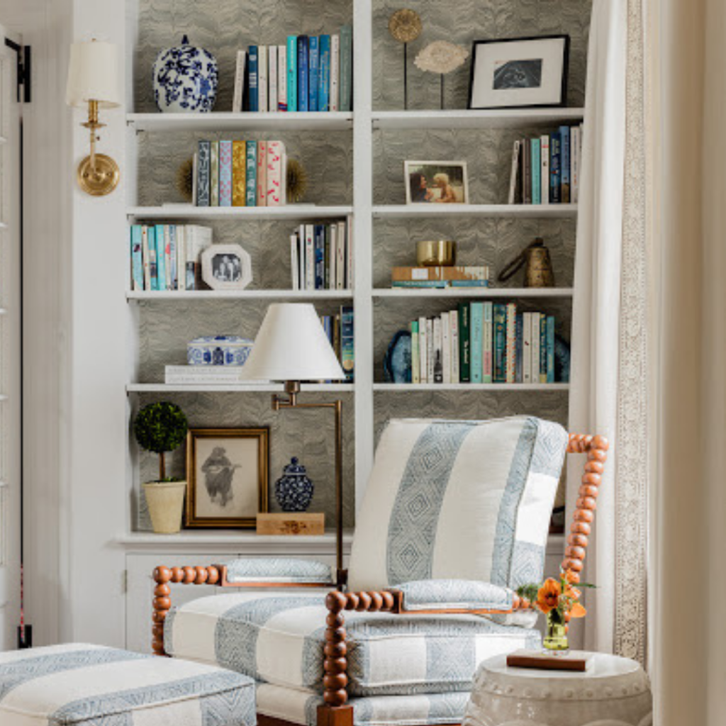 How To Style The Perfect Shelfie - kellydesigns